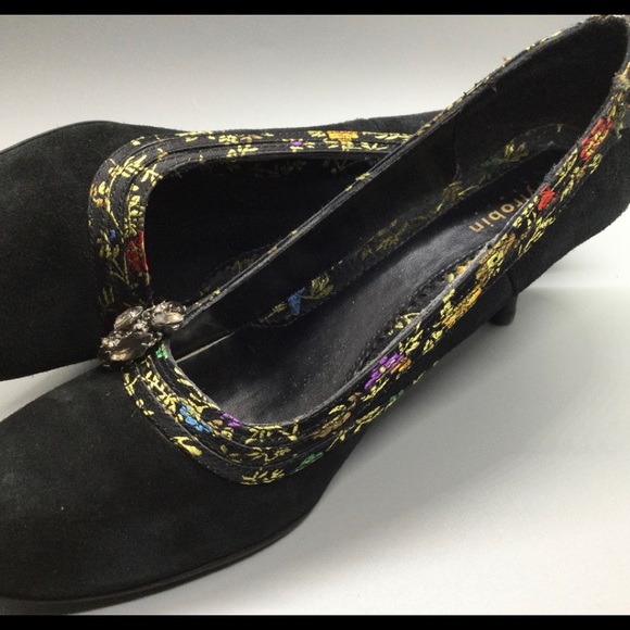 Faryl Robins | Shoes | Faryl Robin Vgc Unique 202 Asian Inspired Shoes ...